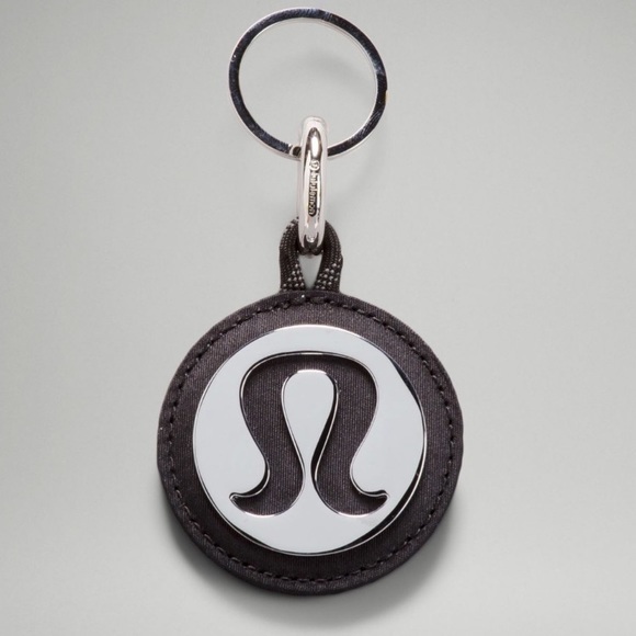 lululemon athletica | Accessories | Nwt Lululemon Unisex Logo Bag Charm ...
